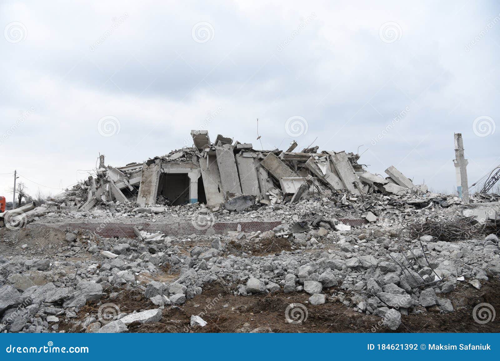 View Of The Demolition Of A Multi-storey Building. Dismantling And ...