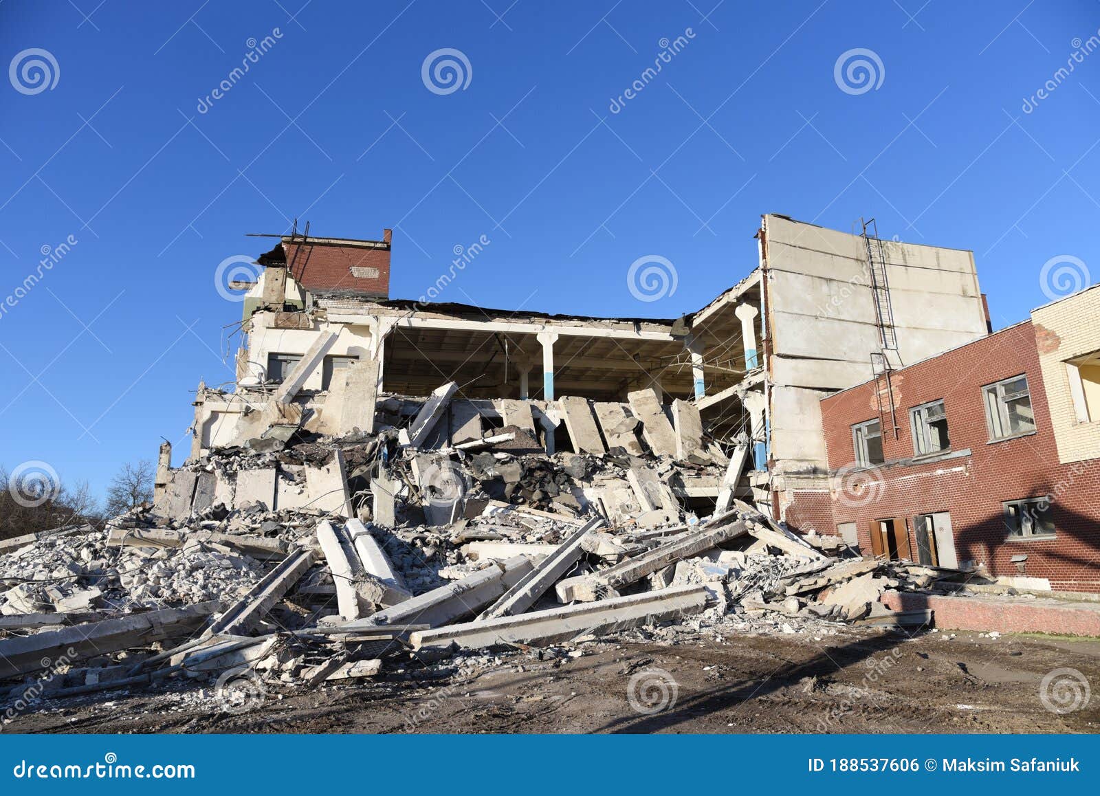View Of The Demolition Of A Multi-storey Building. Dismantling And ...
