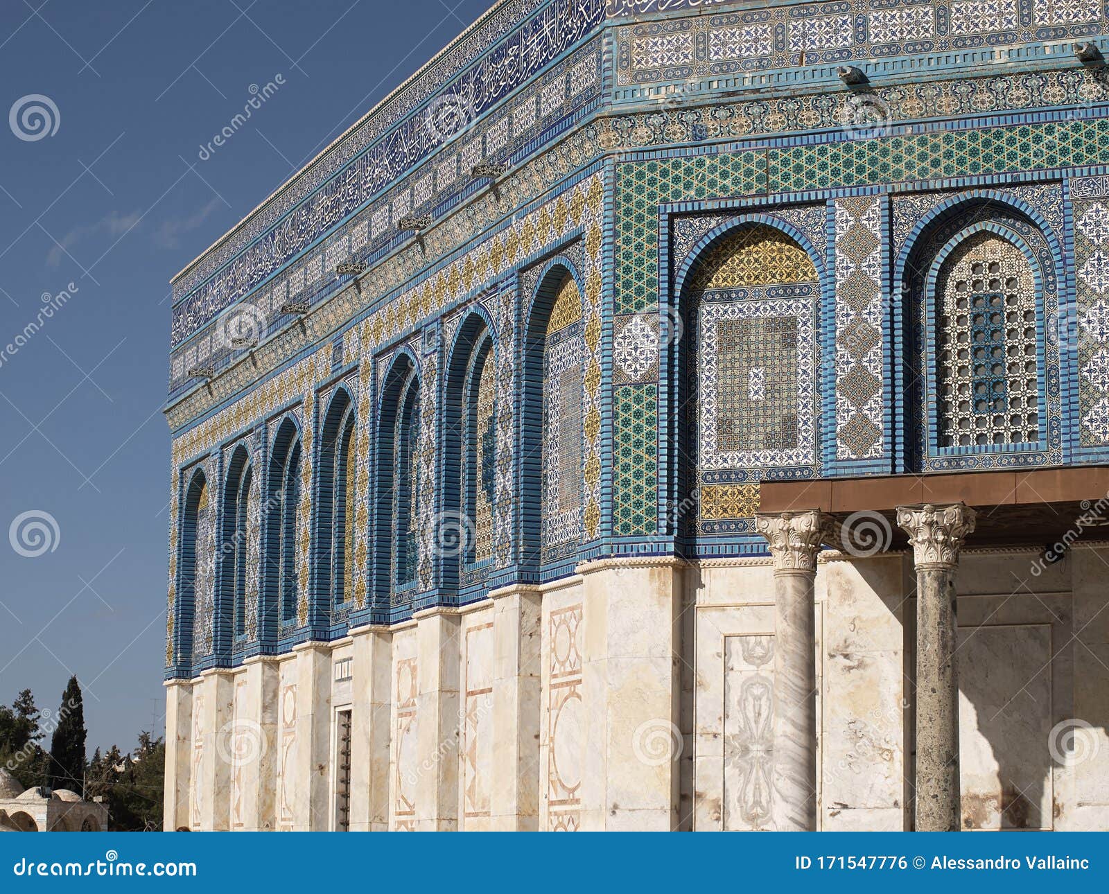 View of Dome of the Rock and Dome of the Chain on the Temple Mount in ...