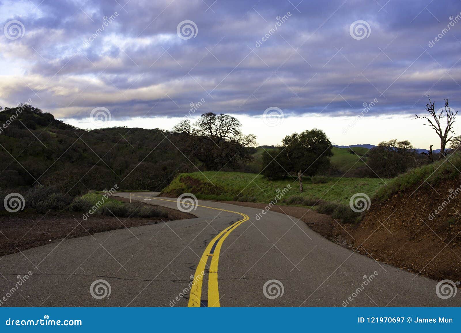 View Down the Center of a Road Stock Image - Image of mountains, center ...