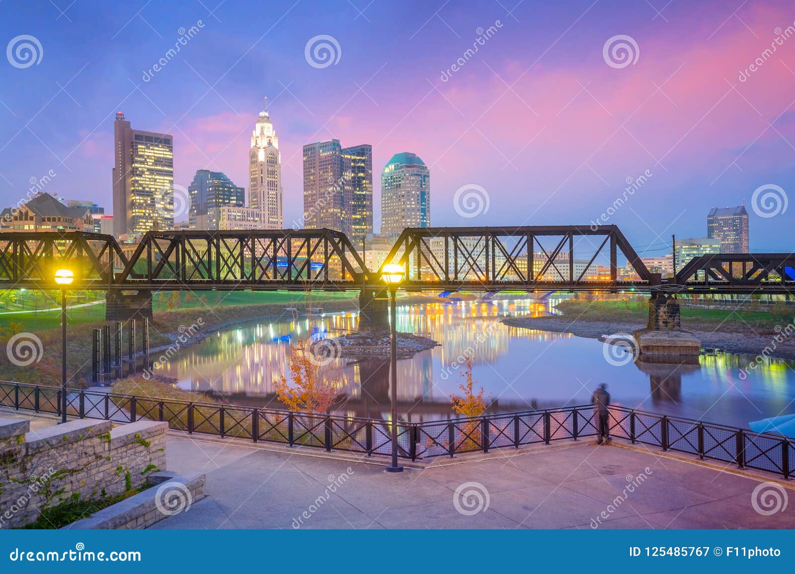 View of Downtown Columbus Ohio Skyline at Sunset Stock Image - Image of ...