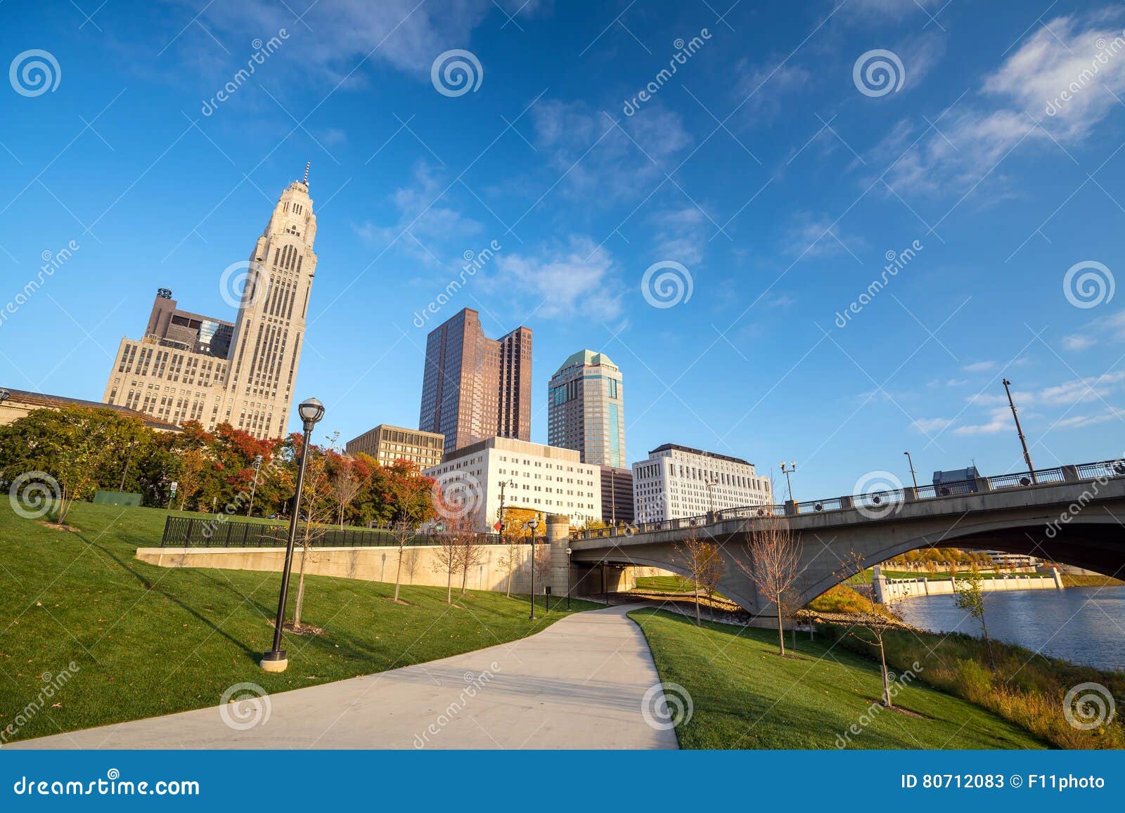 View of Downtown Columbus Ohio Skyline Stock Image - Image of cityscape ...