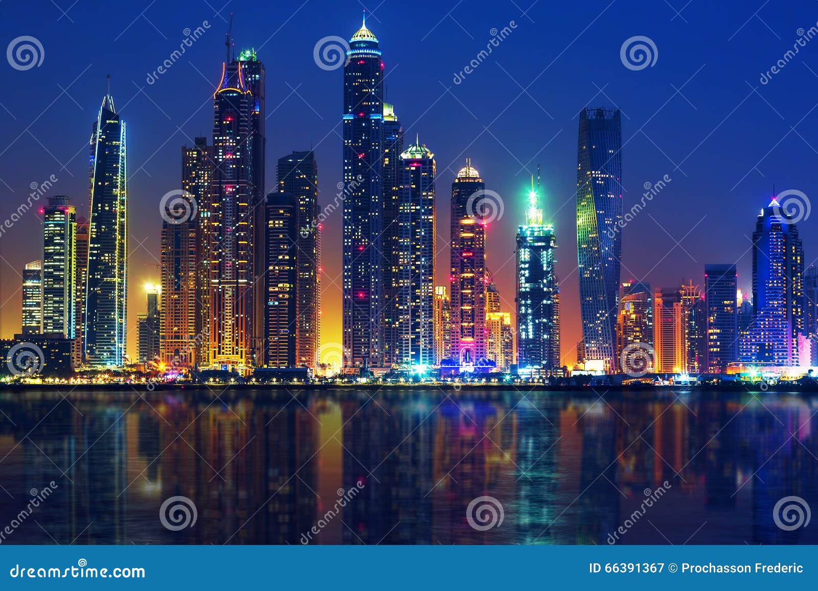 View of Dubai by night stock image. Image of dark, hotel - 66391367