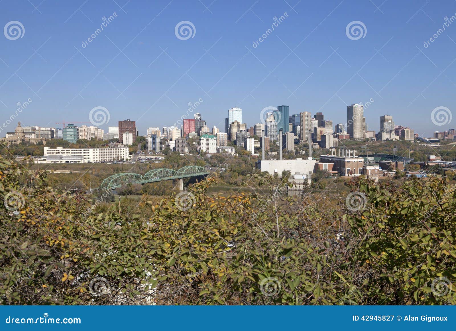A view of Edmonton, Canada editorial photography. Image of shrubs ...
