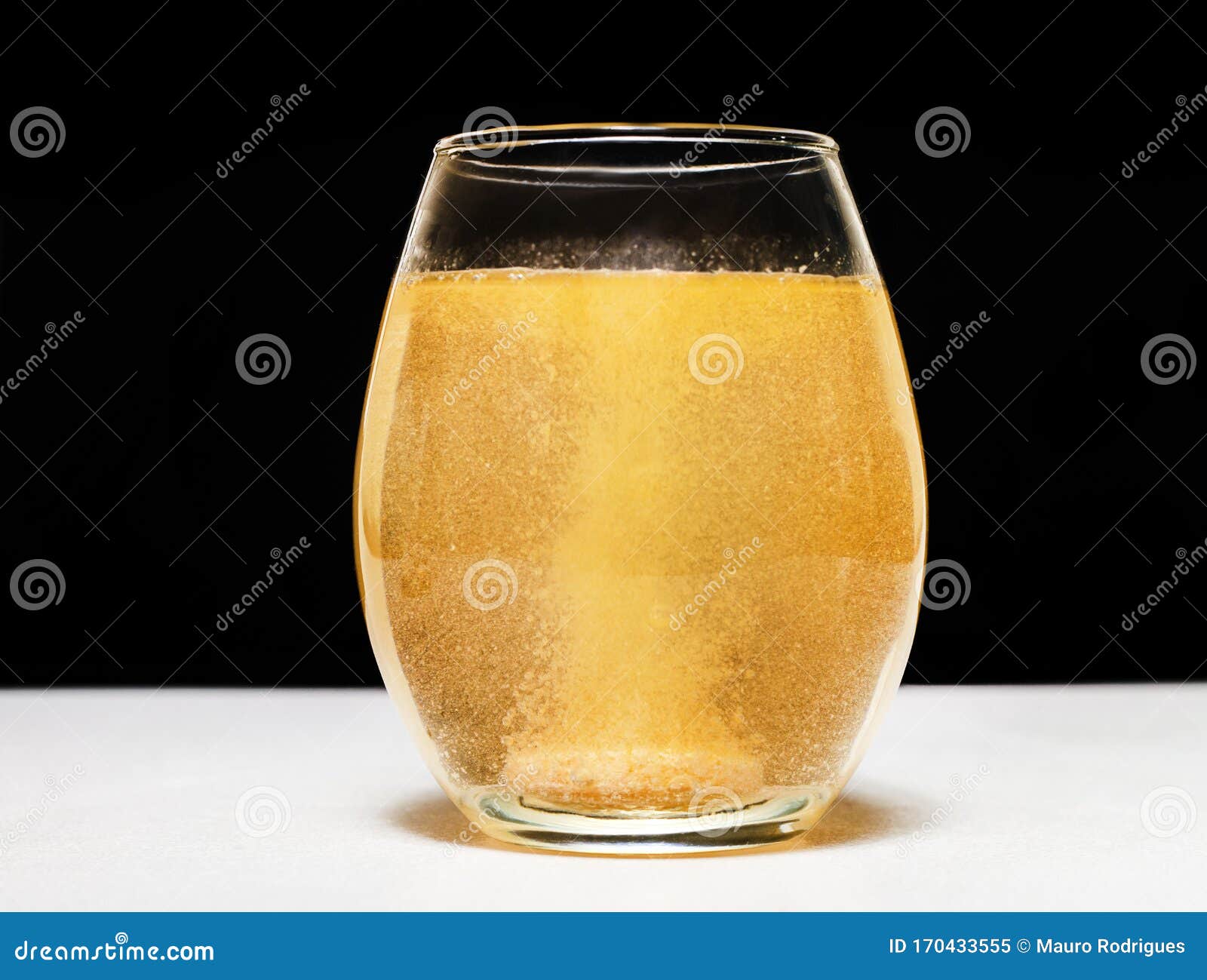 Effervescent Tablet Dissolving Stock Image - Image of medication ...