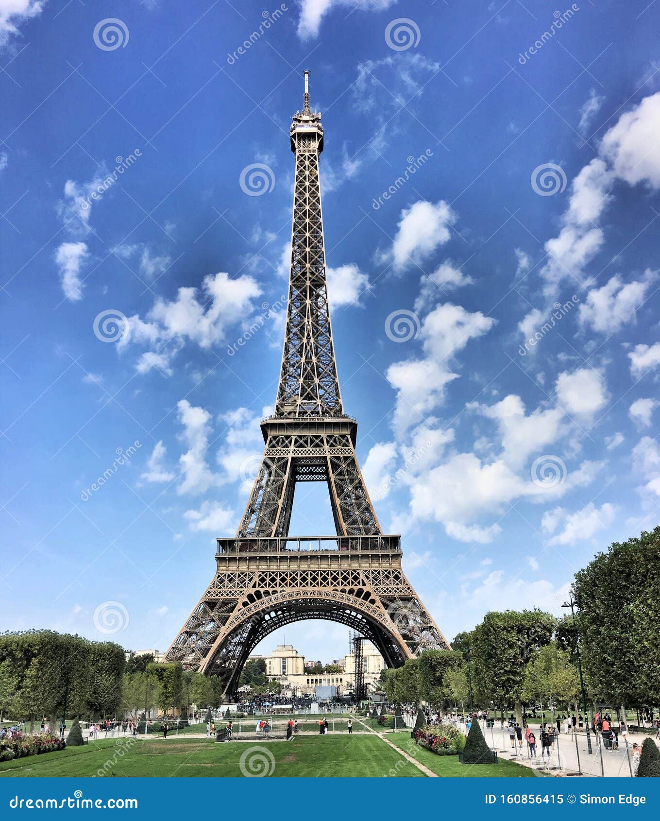 A view of the Eifel Tower editorial image. Image of sunset - 160856415