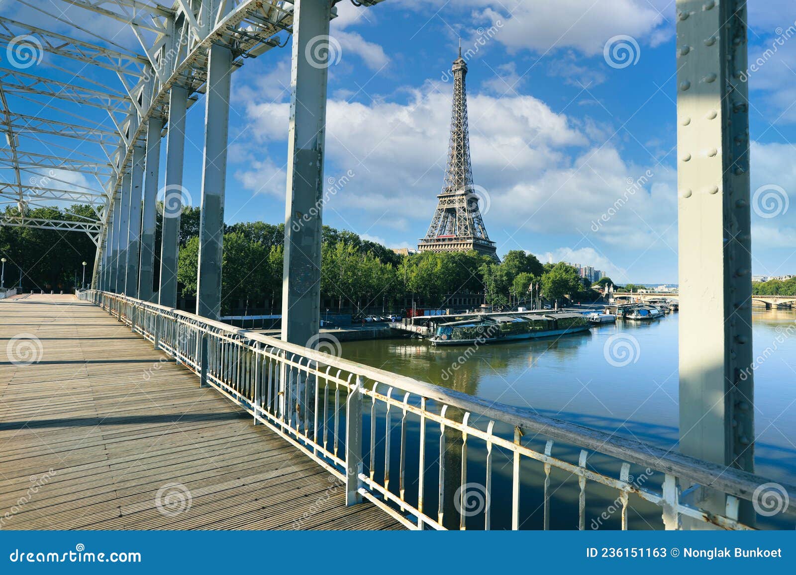 View of Eiffel Tower from the Bridge Stock Image - Image of parisian ...