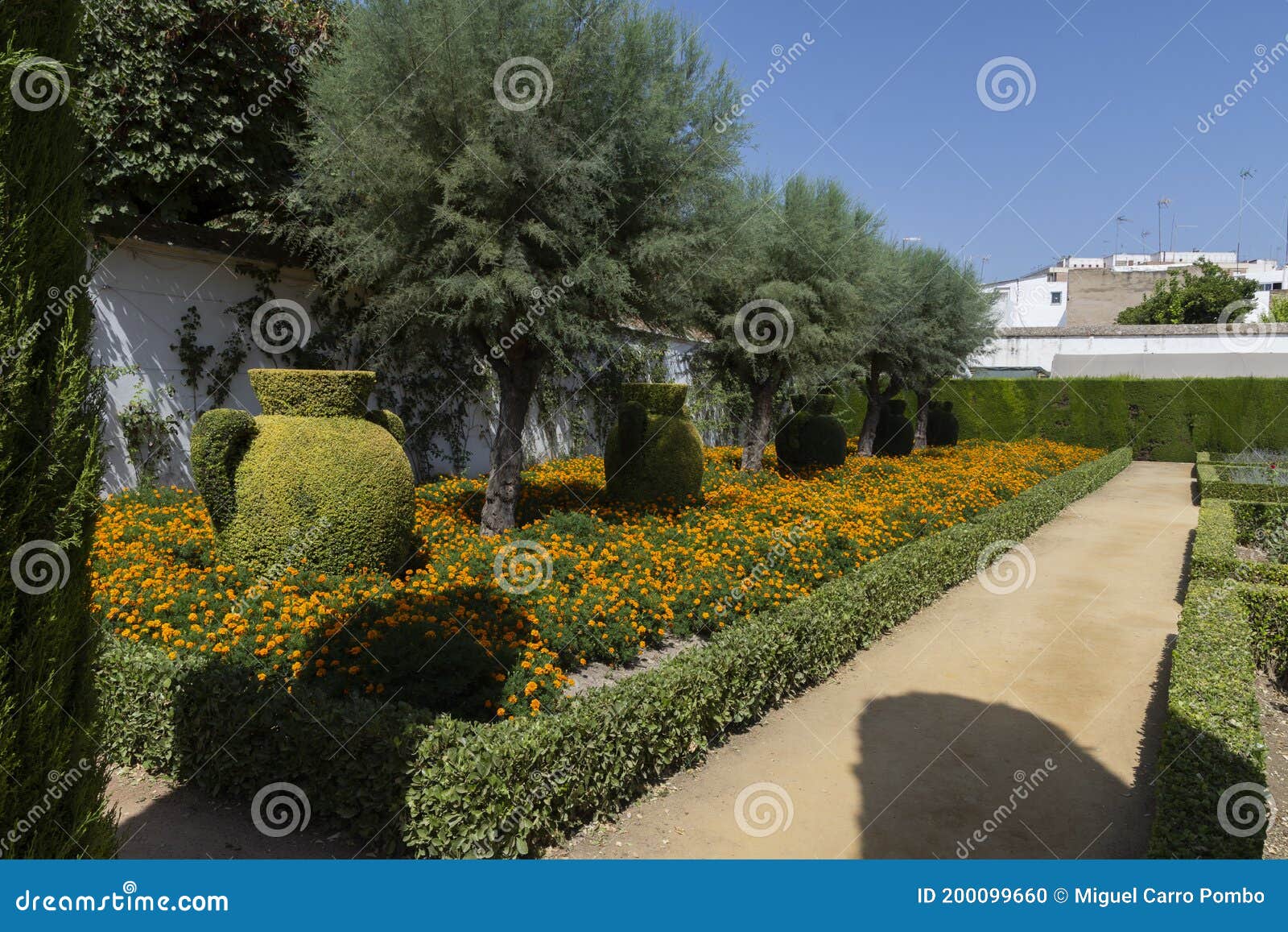 The Alcazar of the Christian Monarchs Stock Photo - Image of evening ...
