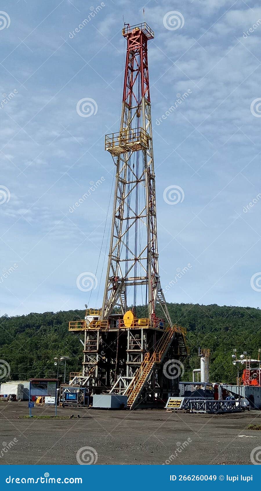 The View on the Ground RIG Where the Oil Hunters Work Stock Image ...