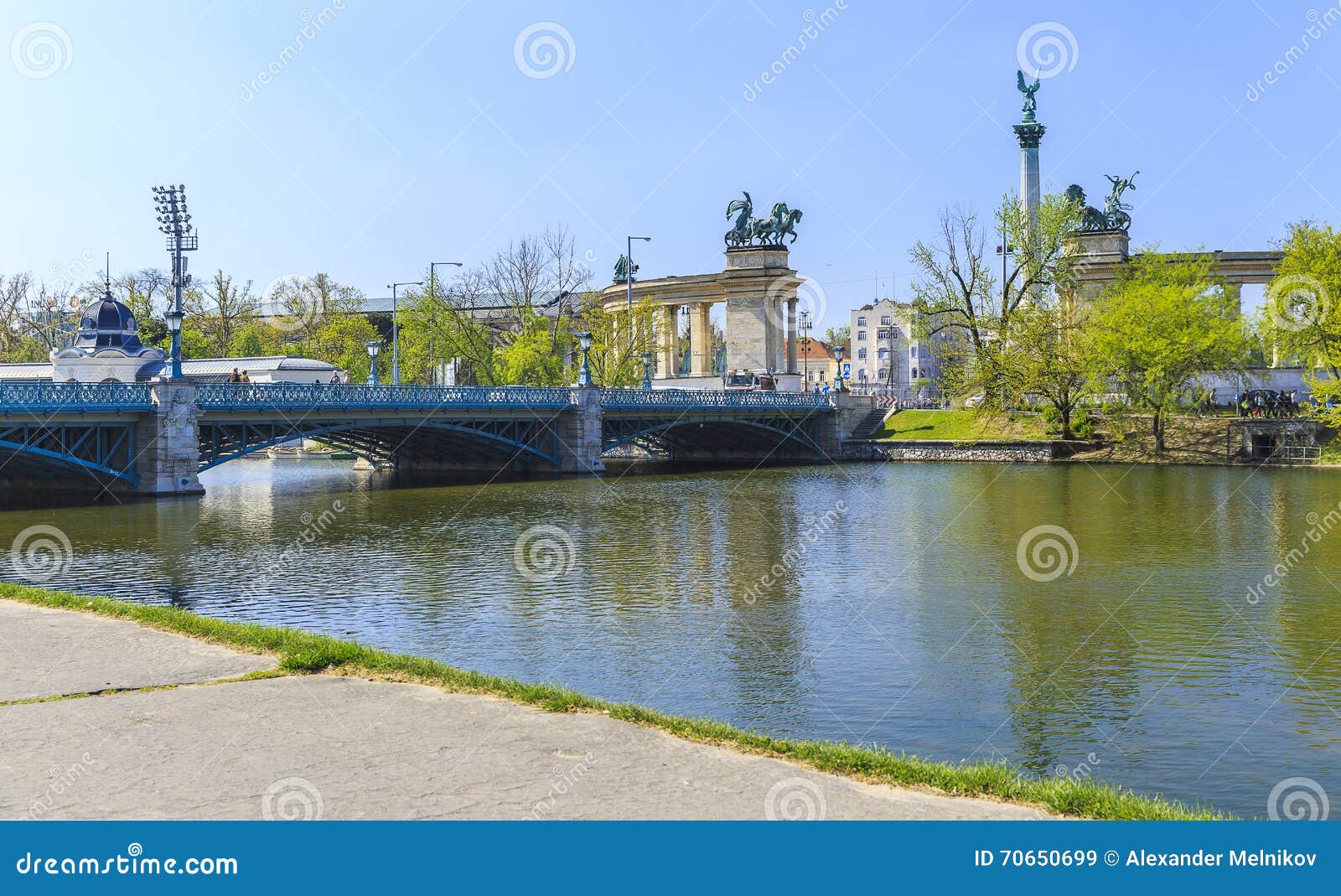 A View of the Heroes Square.Budapest Stock Image - Image of archangel ...