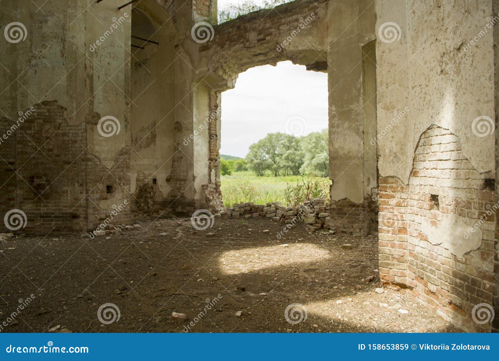 The Ruins of an Abandoned Building Stock Image - Image of house ...