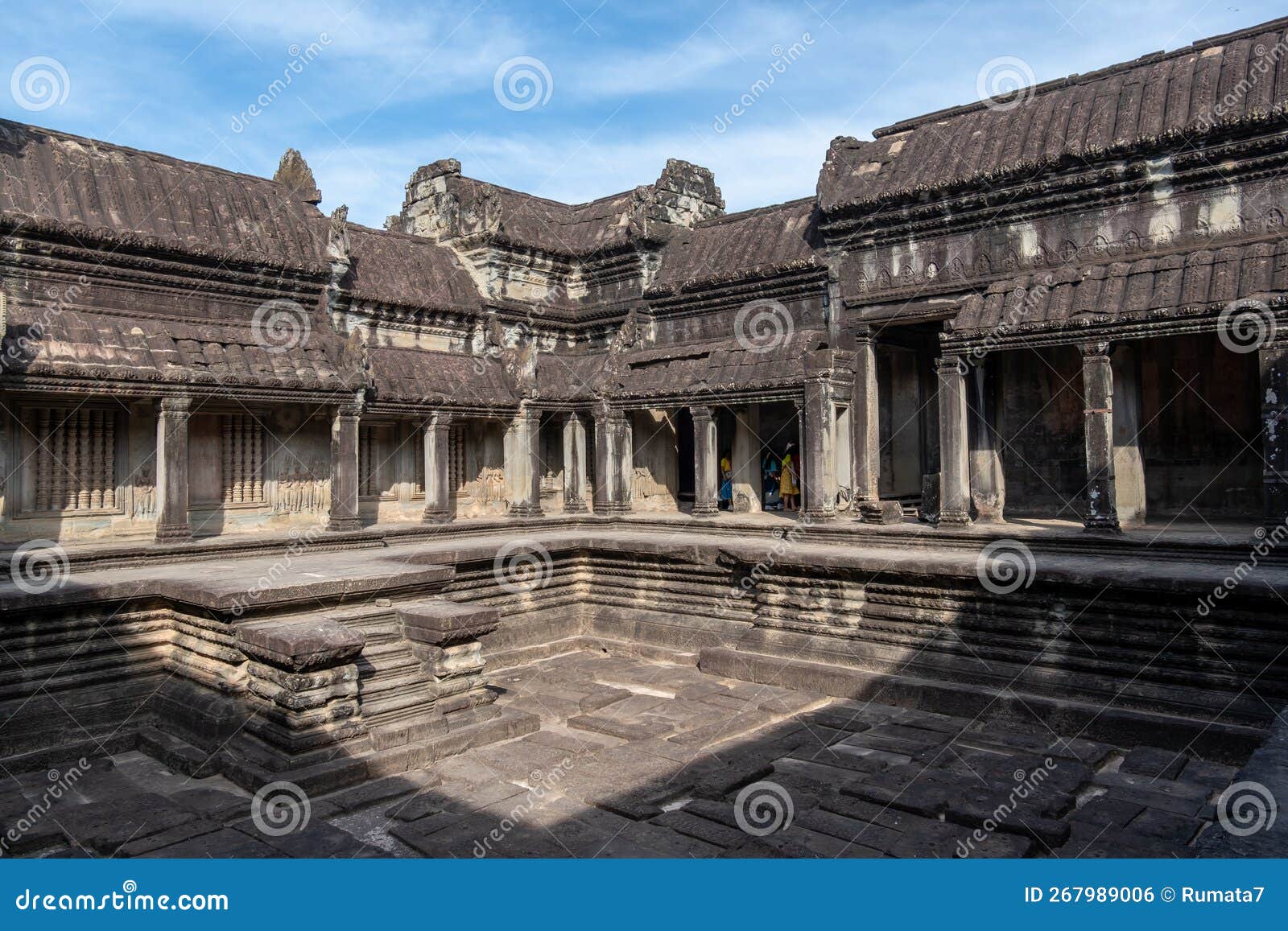 The View Inside the Biggest Temple Complex in the World - Angkor Wat ...