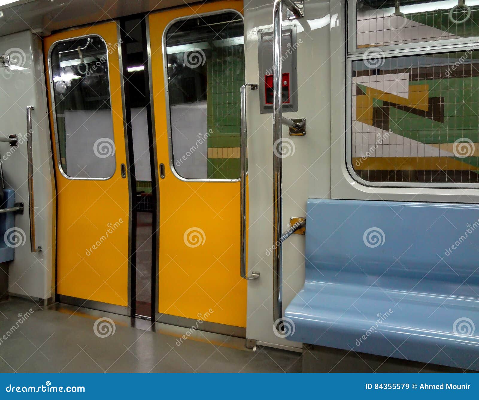 View Inside Subway in the Station Stock Image - Image of blue ...