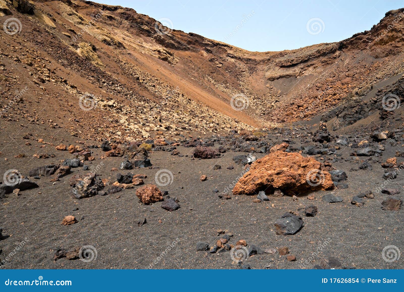 View of the Inside of a Volcano Stock Photo - Image of islands ...
