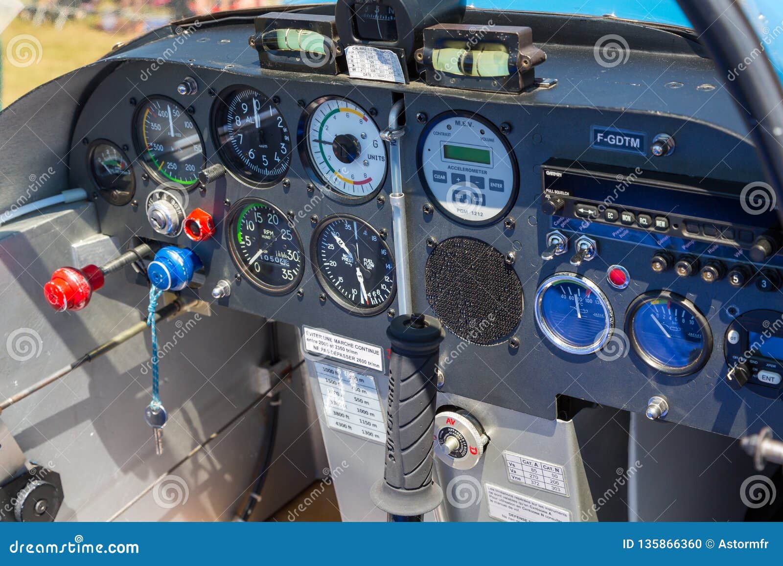 Small Plane Cockpit Interior View Editorial Image - Image of arrival ...