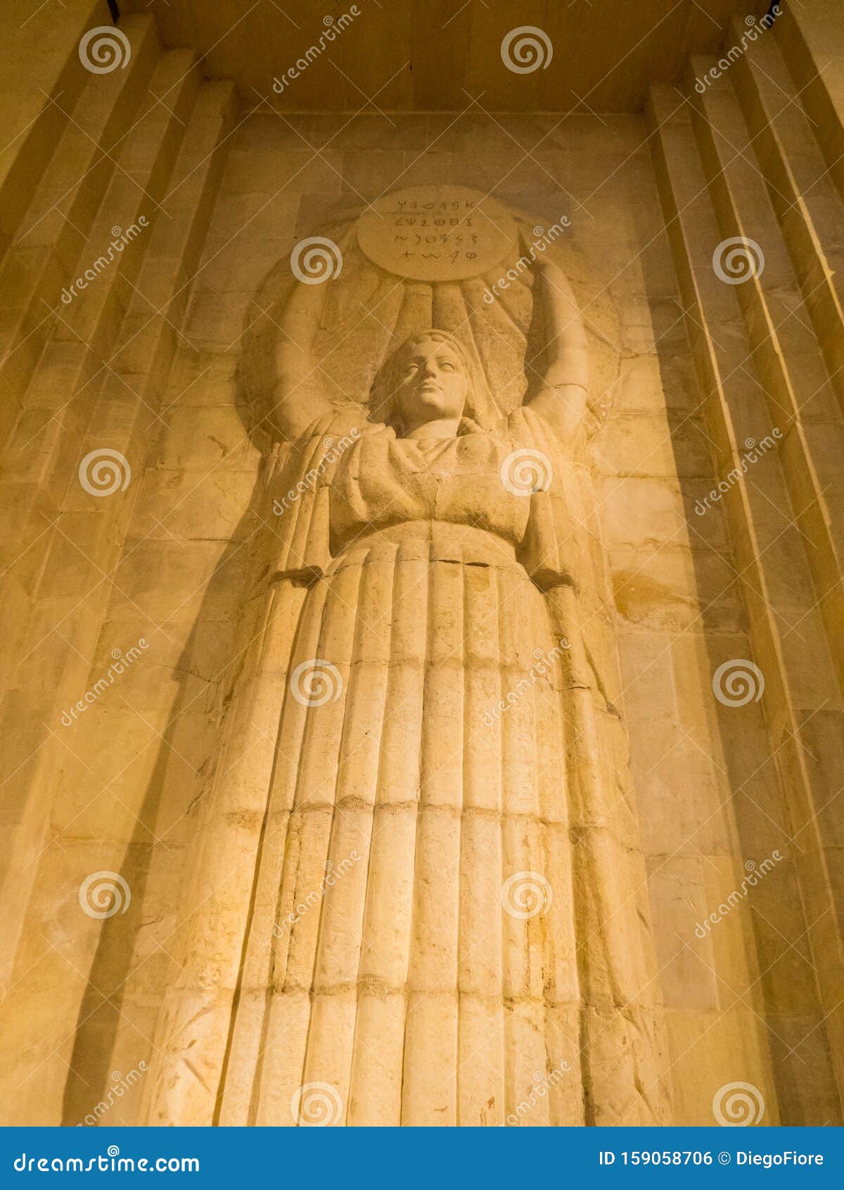 National Museum of Beirut, Lebanon Editorial Photo - Image of artifacts ...