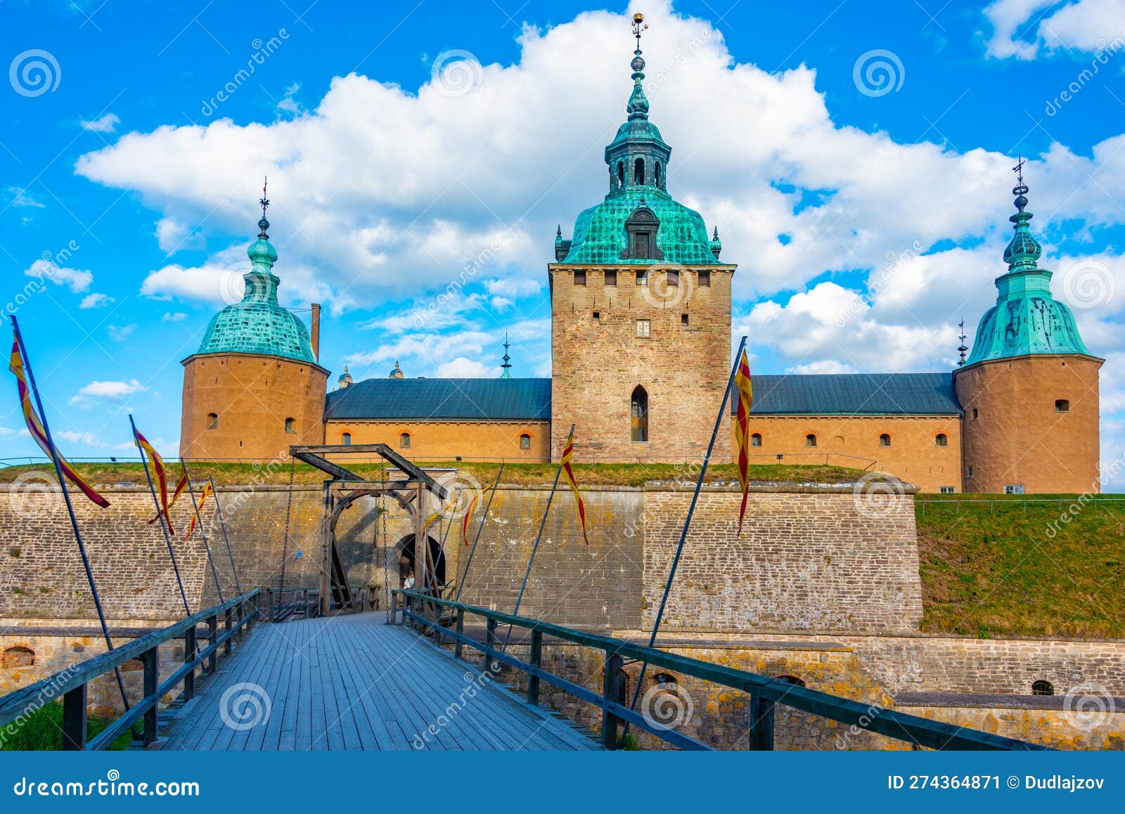 View of Kalmar Castle in Sweden Editorial Photo - Image of travel ...