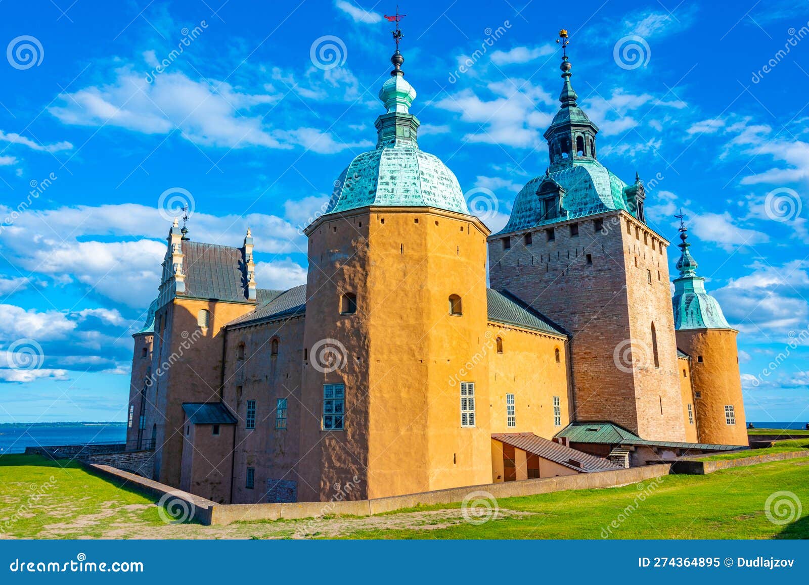 View of Kalmar Castle in Sweden Stock Image - Image of travel, citadel ...