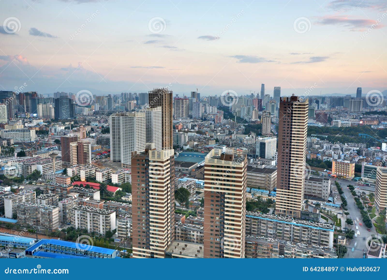 View of kunming city editorial photography. Image of green - 64284897