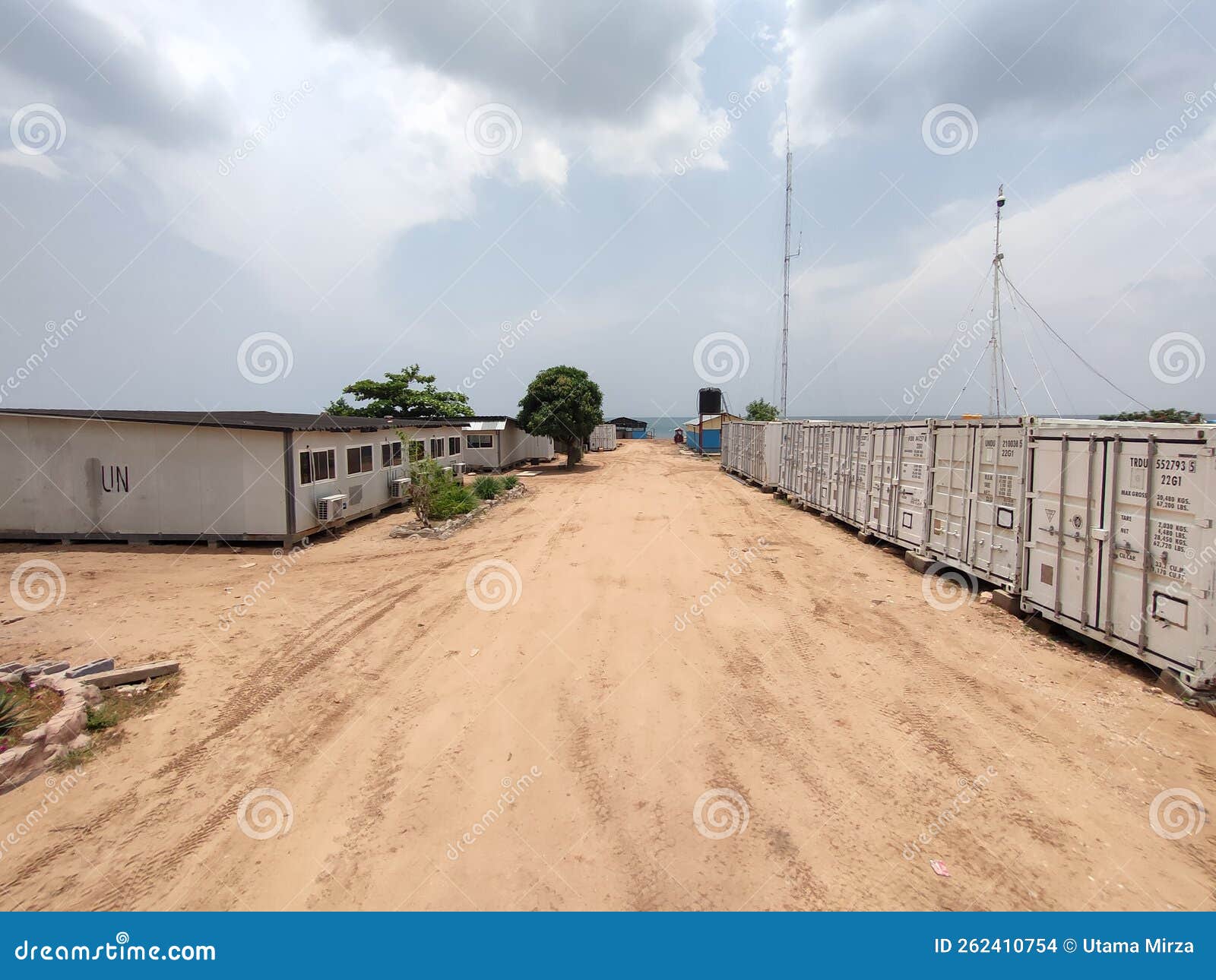 View of Lake Tanganyika DRC Afrika Tengah Stock Photo - Image of road ...