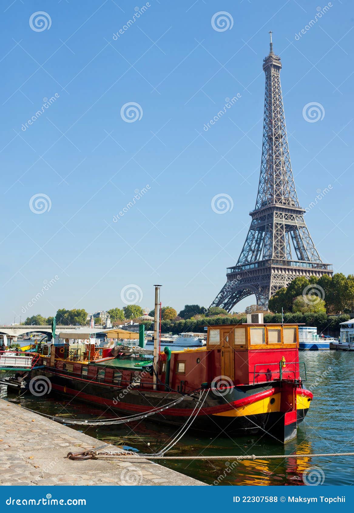 View of a Living Barge on the Seine in Paris Stock Photo - Image of ...