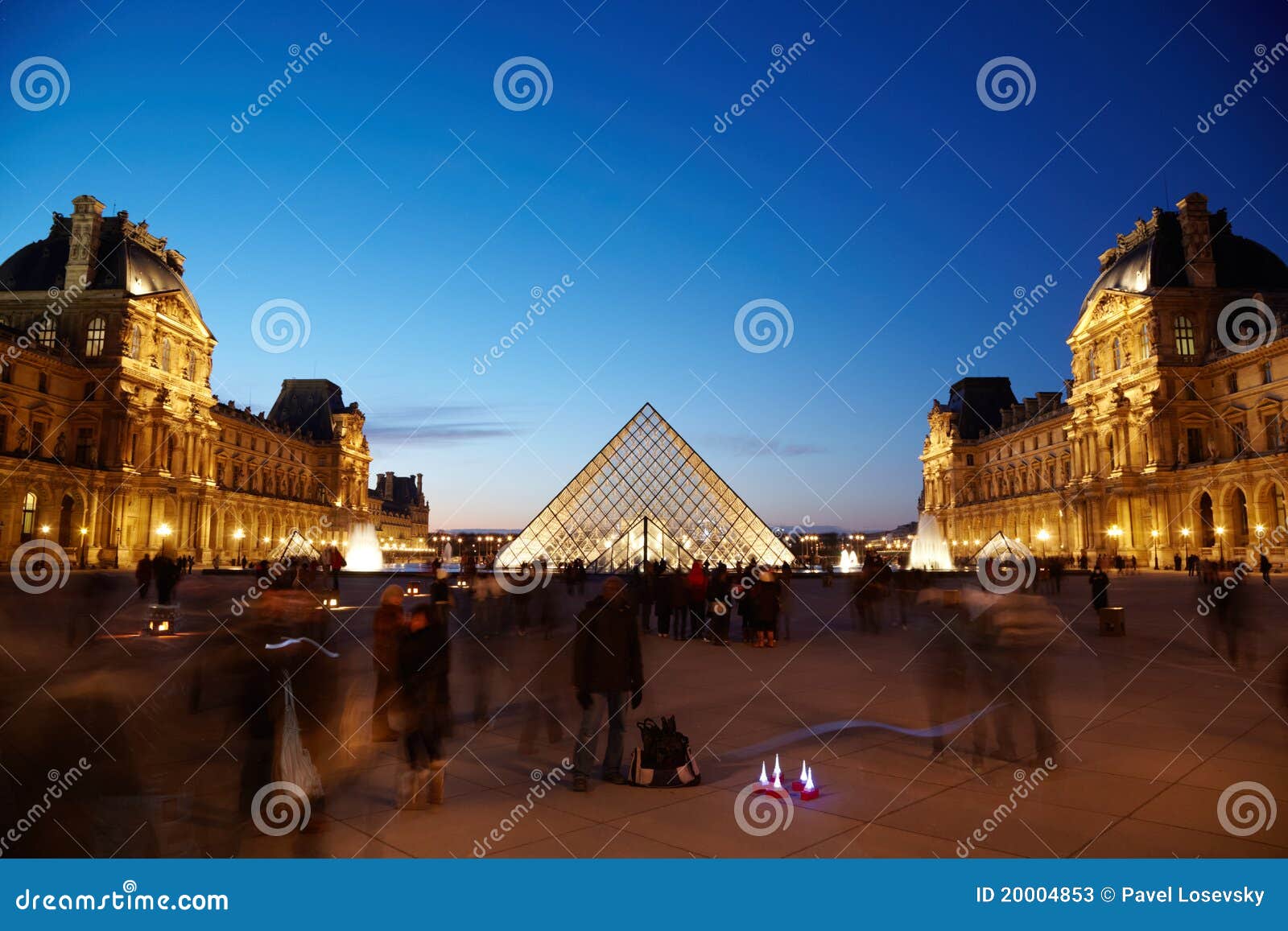 View on Louvre Pyramid from Inner Courtyard Side Editorial Stock Photo ...