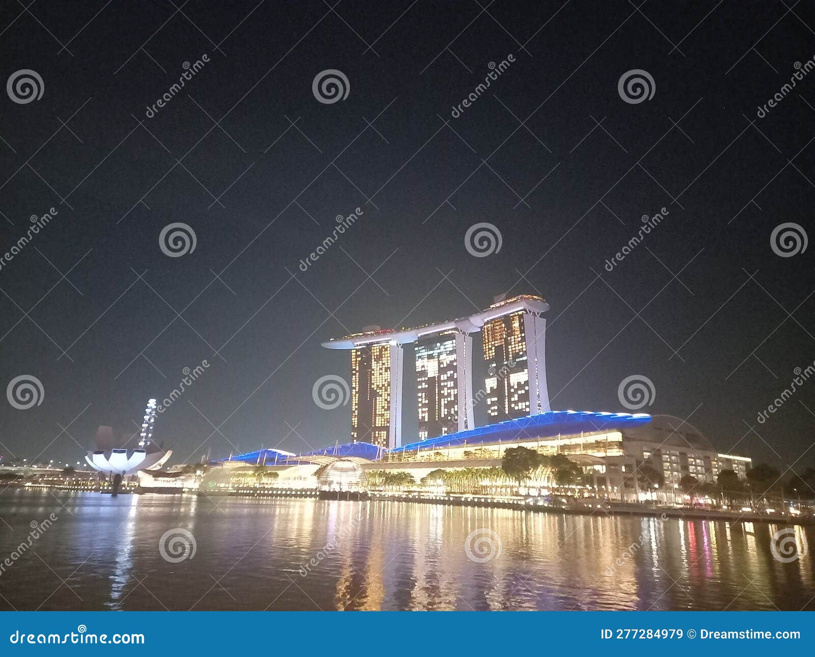 View of Marina Bay Sand at Night Editorial Stock Image - Image of view ...