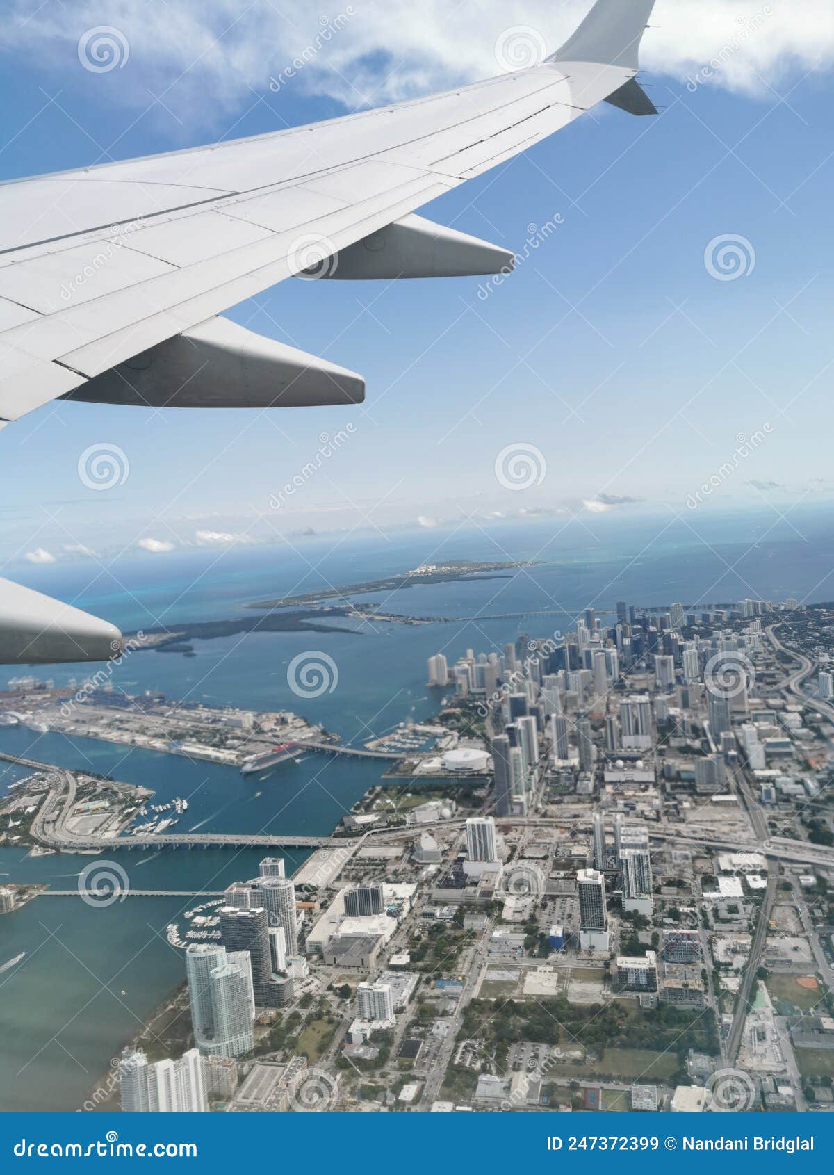 View of Miami from Airplane Stock Image - Image of airport, 2022: 247372399