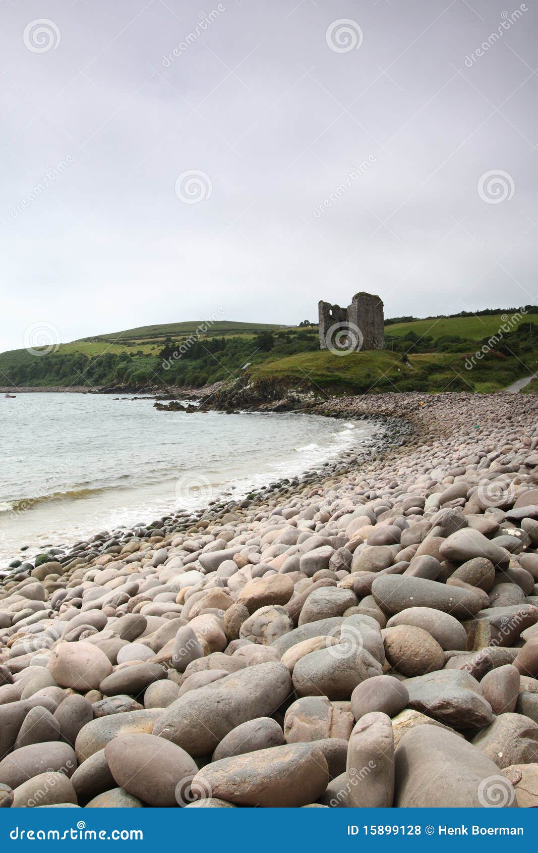 View of Minard Castle stock photo. Image of eire, fantasy - 15899128