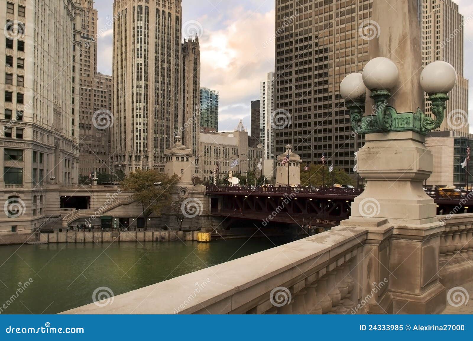 View of modern Chicago stock image. Image of midwest - 24333985