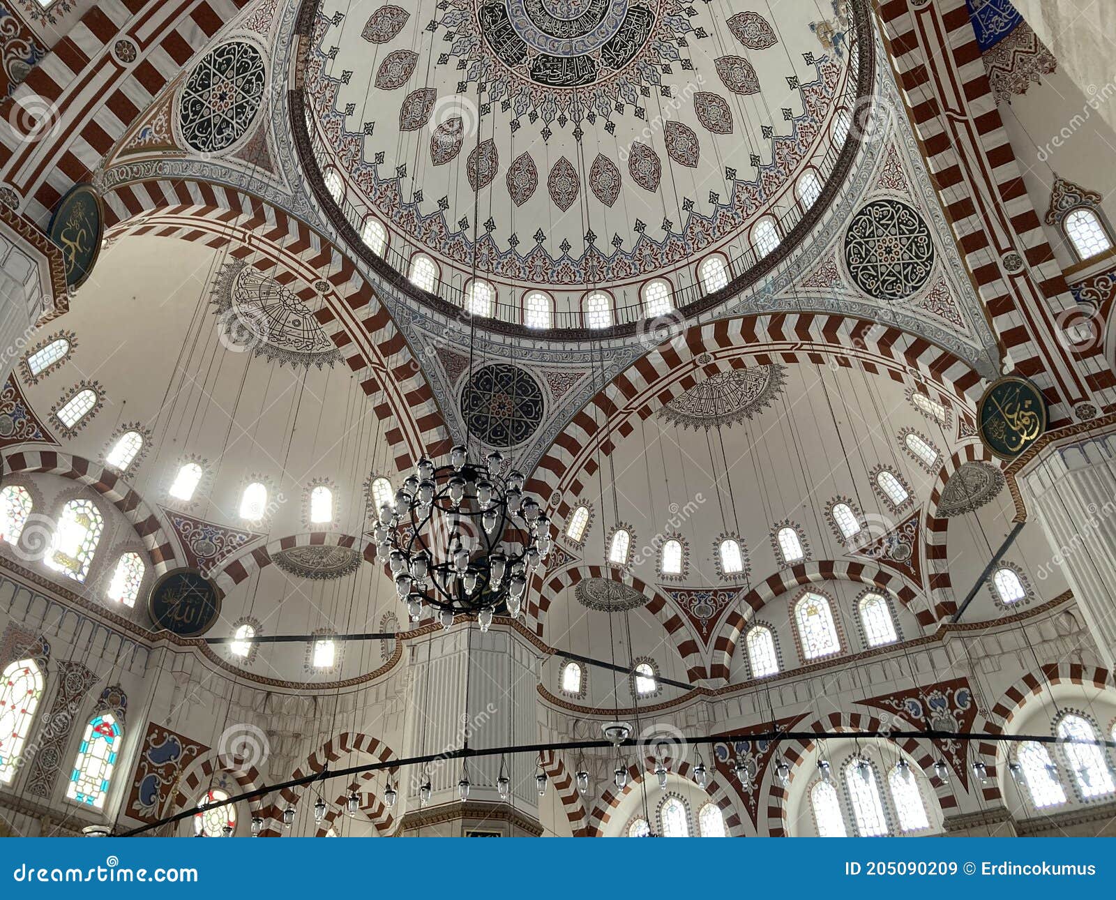 View of Mosque from Inside Amazing Designs and Architecture Editorial ...