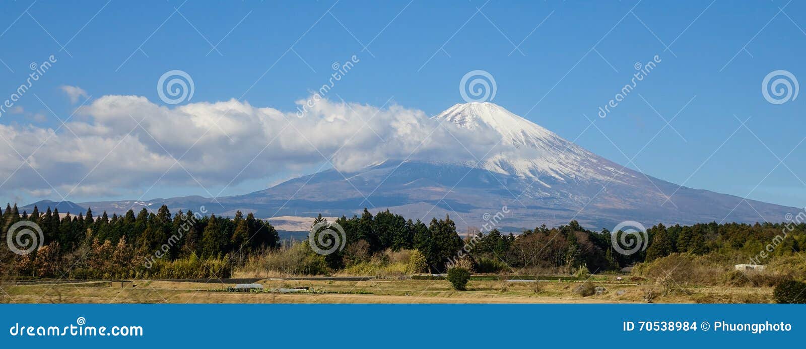 View of the Mount Fuji in Japan Stock Photo - Image of fujisan, fuji ...
