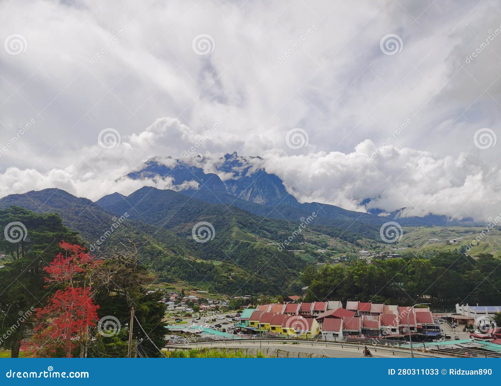 View Mount Kinabalu from Kundasang Stock Image - Image of nature ...