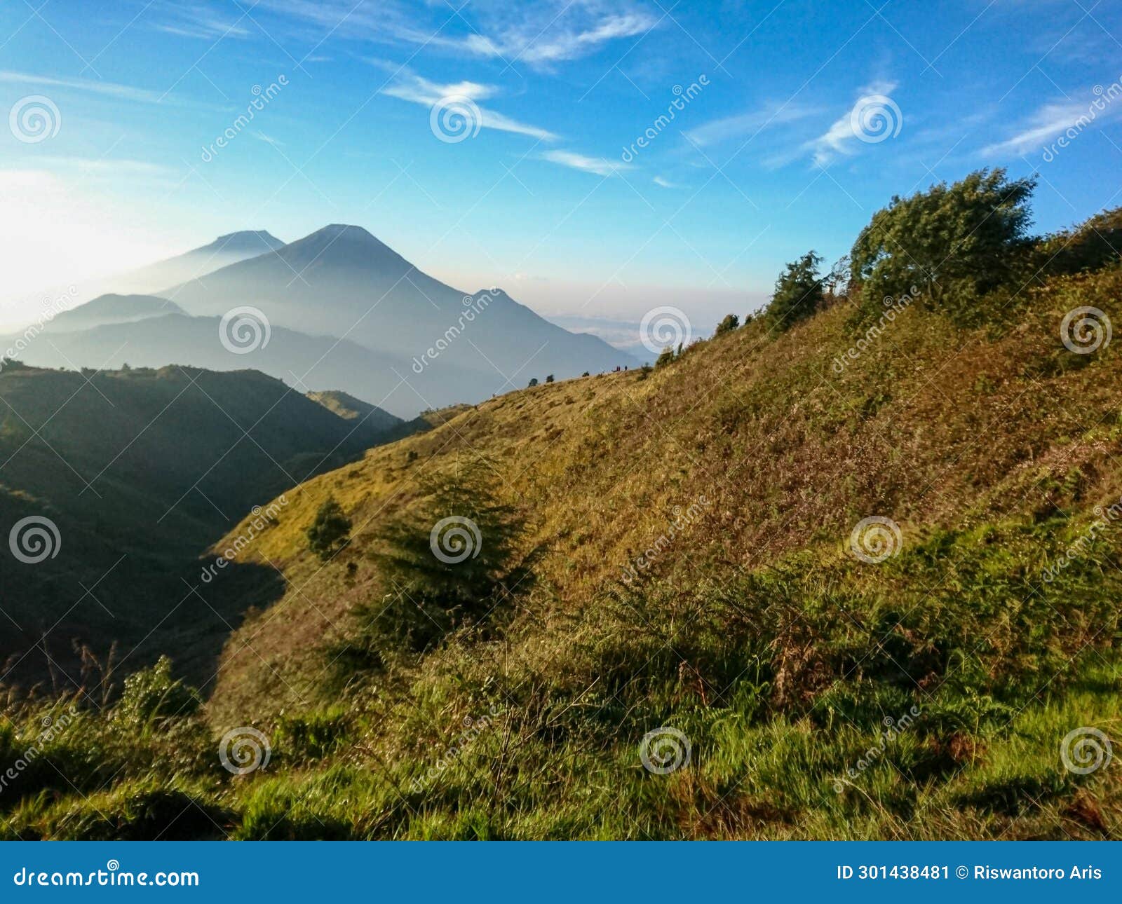 View of Mount Sindoro and Sumbing from Mount Prau Stock Image - Image ...