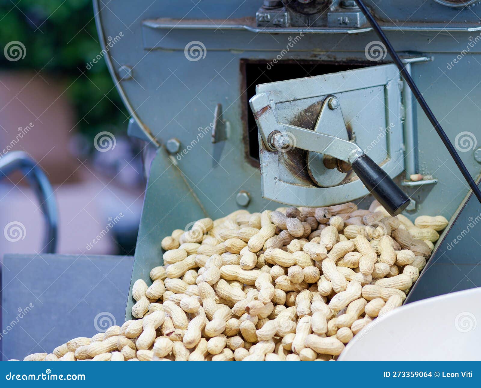 View on Old Retro Peanuts Roasting Machine Stock Photo - Image of snack ...
