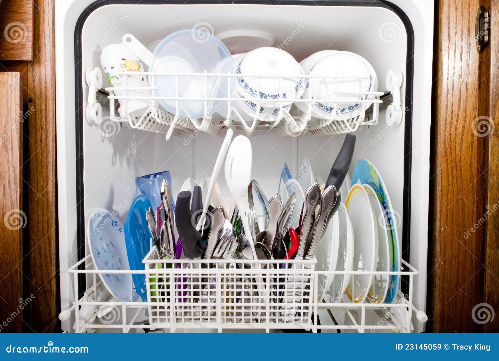 View of the Open Dishwasher Stock Image - Image of knife, cleaning ...