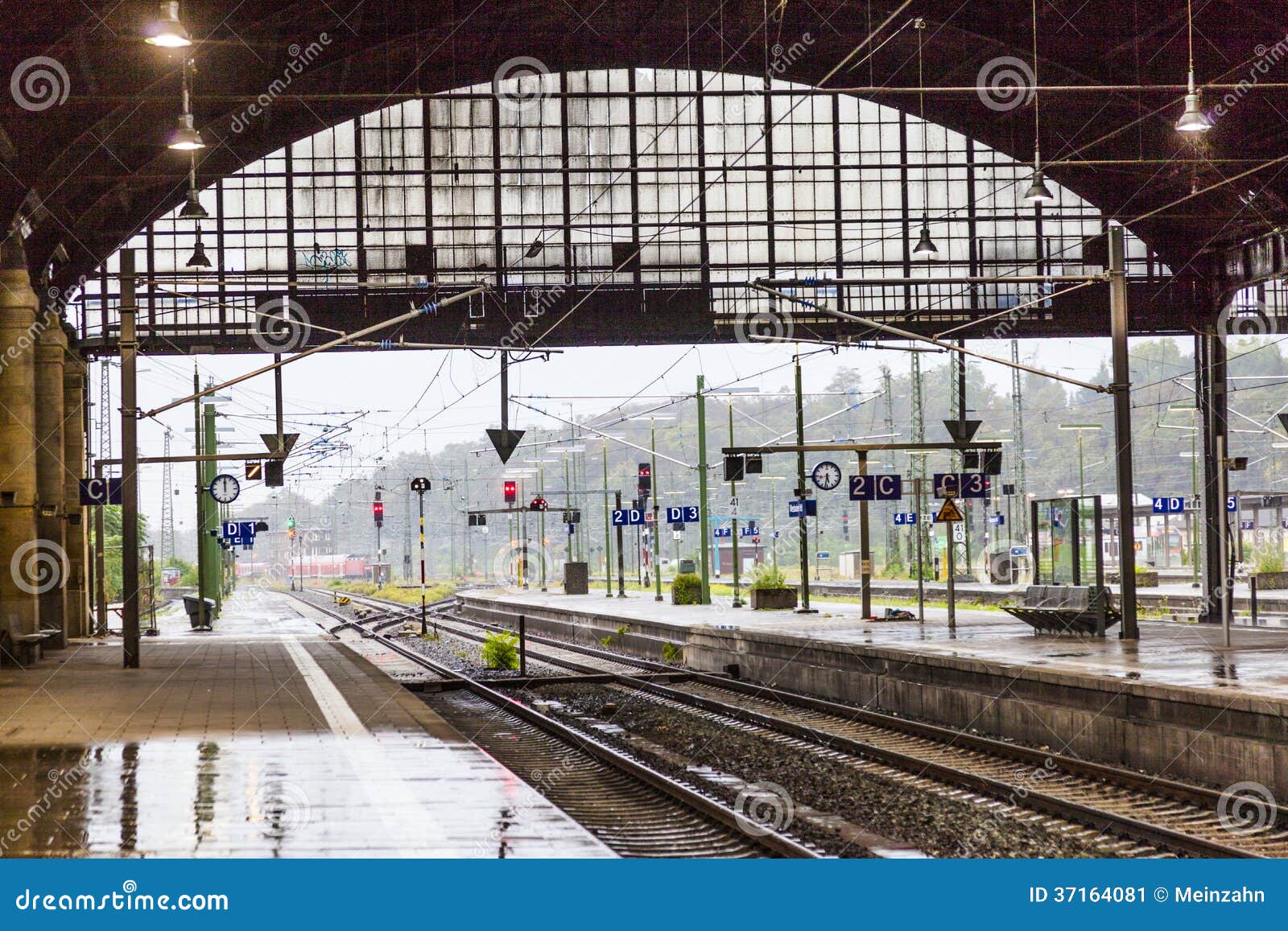 View Of Concourse D And E With Air Traffic Control ATC Tower At ...