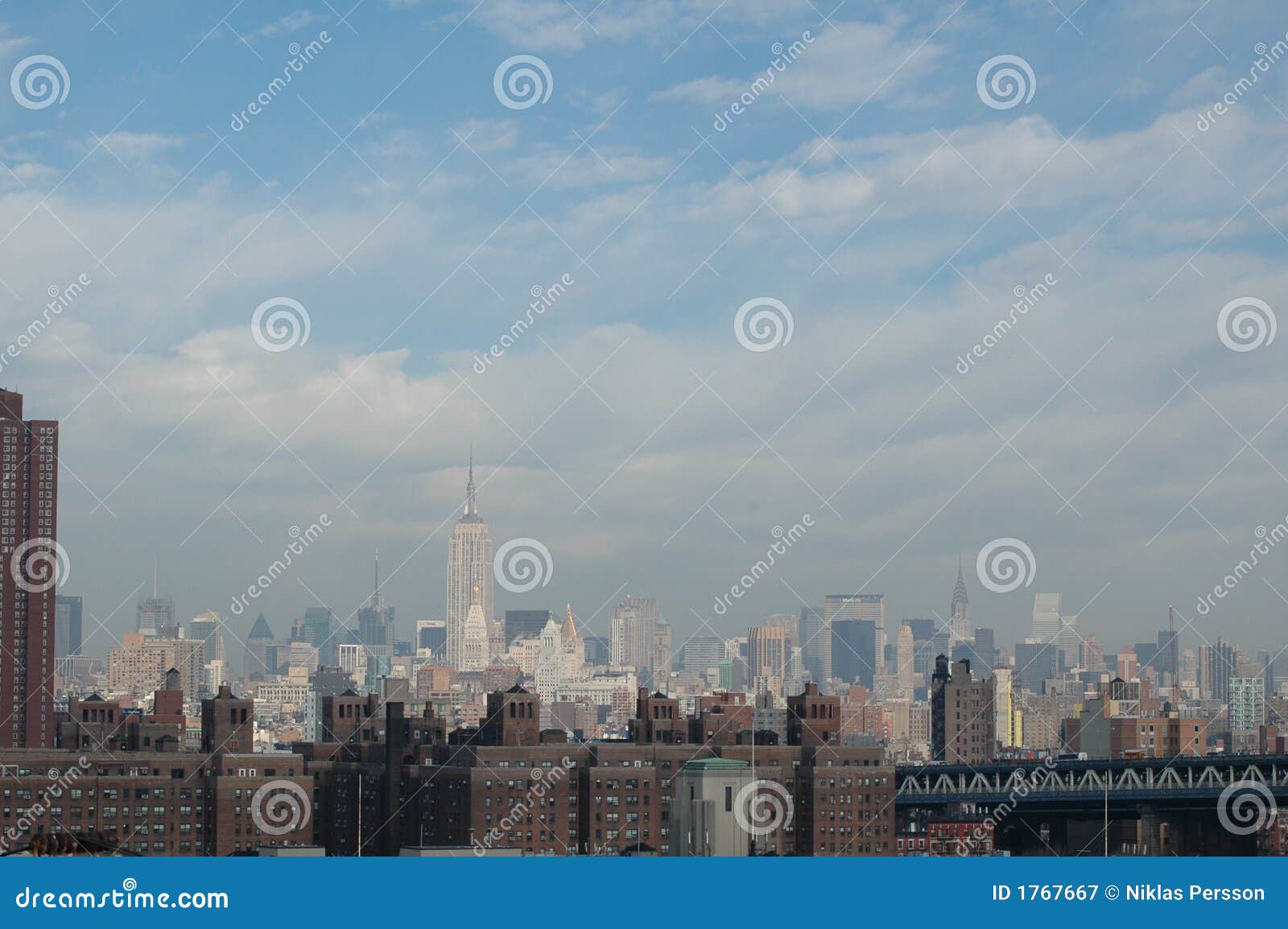 View Over Northern Manhattan Stock Image - Image of brooklyn, poor: 1767667