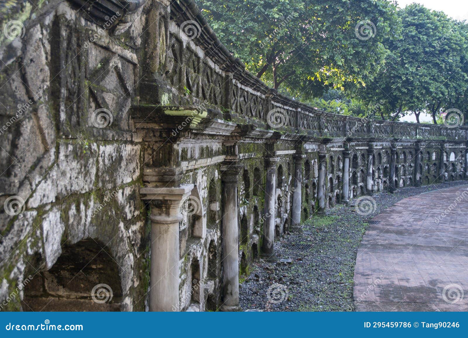 View of Paco Park in Manila, Philippines Editorial Photo - Image of ...