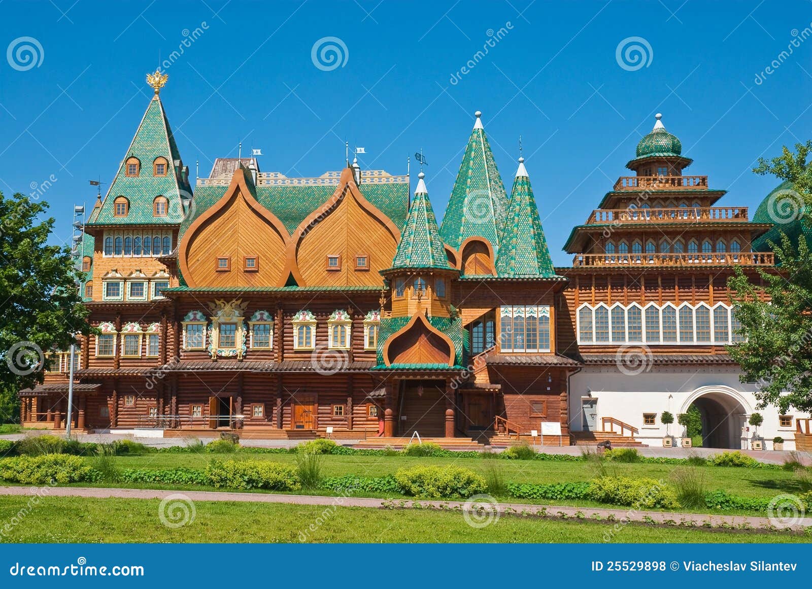 View of the Palace, Moscow, Russia Stock Photo - Image of palace ...