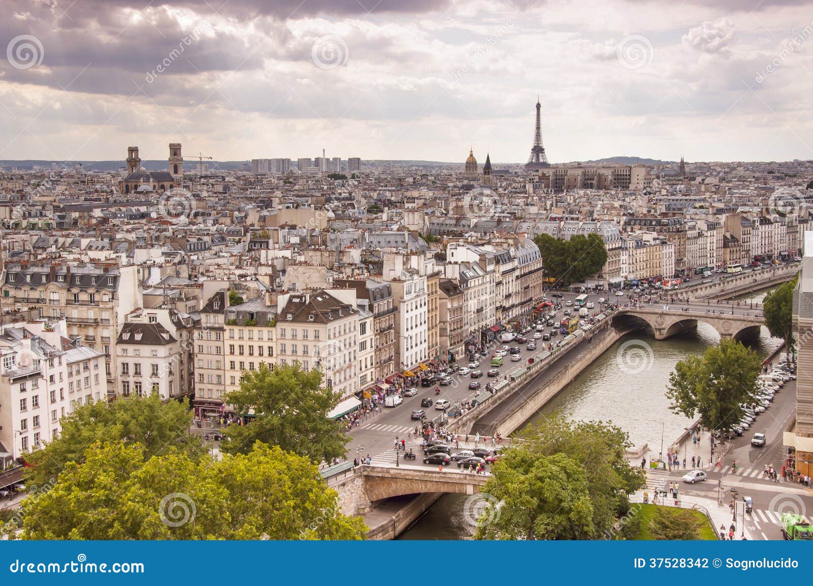 View of Paris city editorial photography. Image of architecture - 37528342