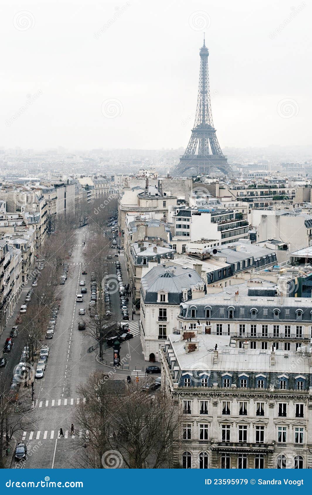 View on Paris, Les Champs Elysees Editorial Stock Image - Image of ...