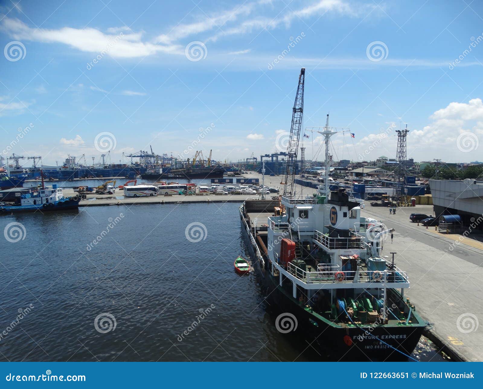 Manila Harbour, Philippines Editorial Photo - Image of commercial ...