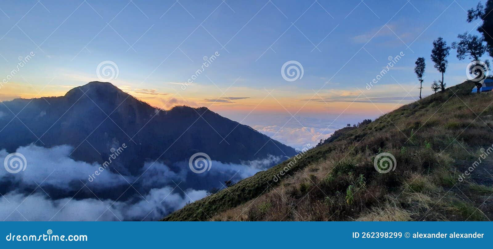 View from Pelawangan Sembalun Stock Image - Image of plateau, hill ...