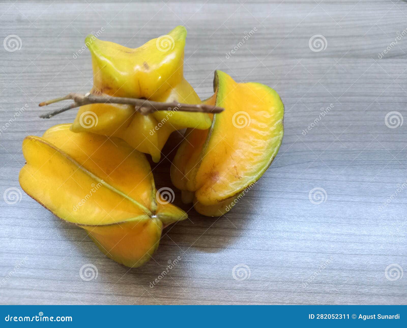 View of Piles of Star Fruit with Branches Stock Image - Image of asian ...