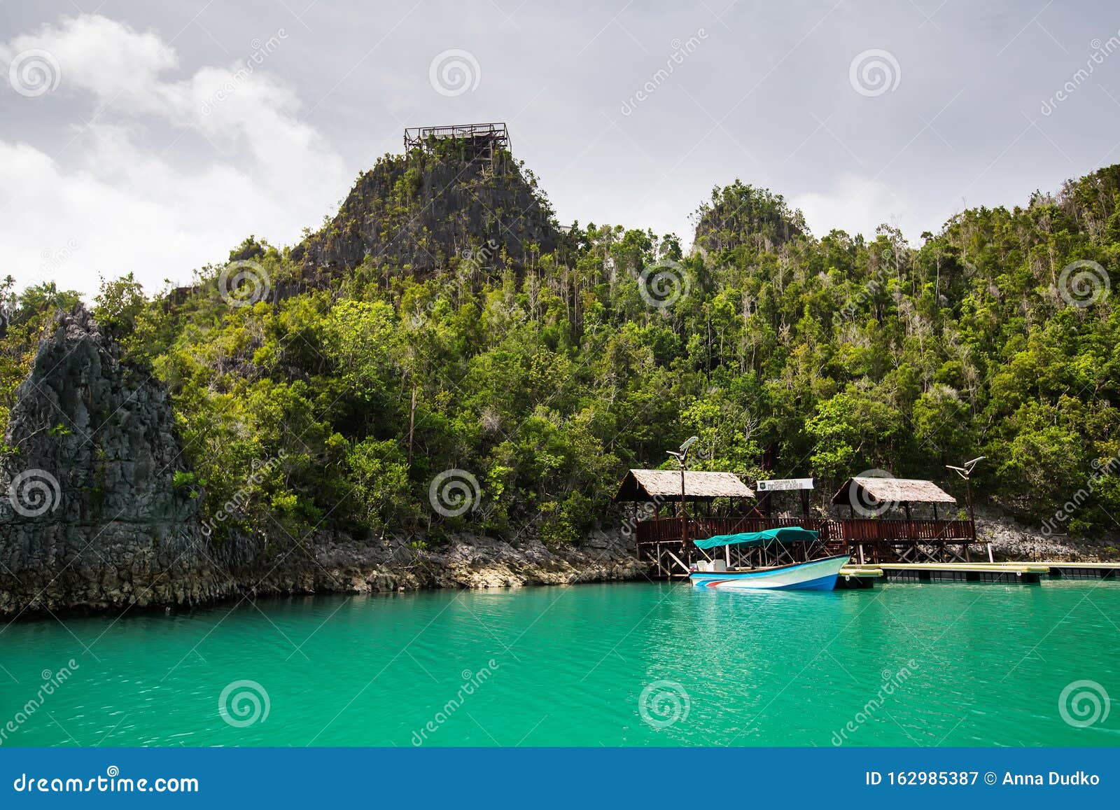 View Point Dore Karui Piaynemo Island, Raja Ampat, Indonesia Stock ...
