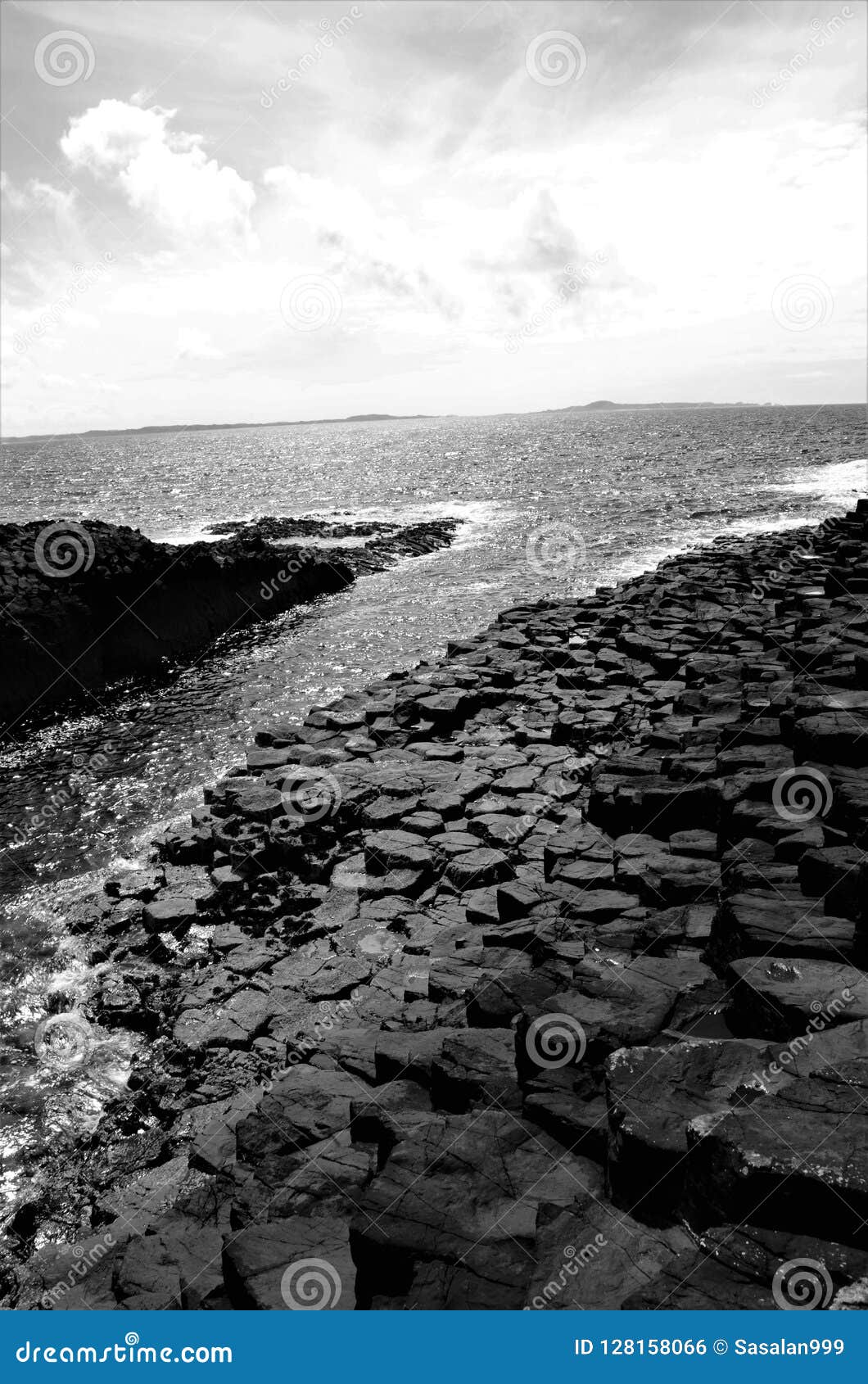 Scottish Landscapes - Island of Staffa Stock Photo - Image of ocean ... Scottish Landscapes - Island of Staffa Stock Photo - Image of ocean ...