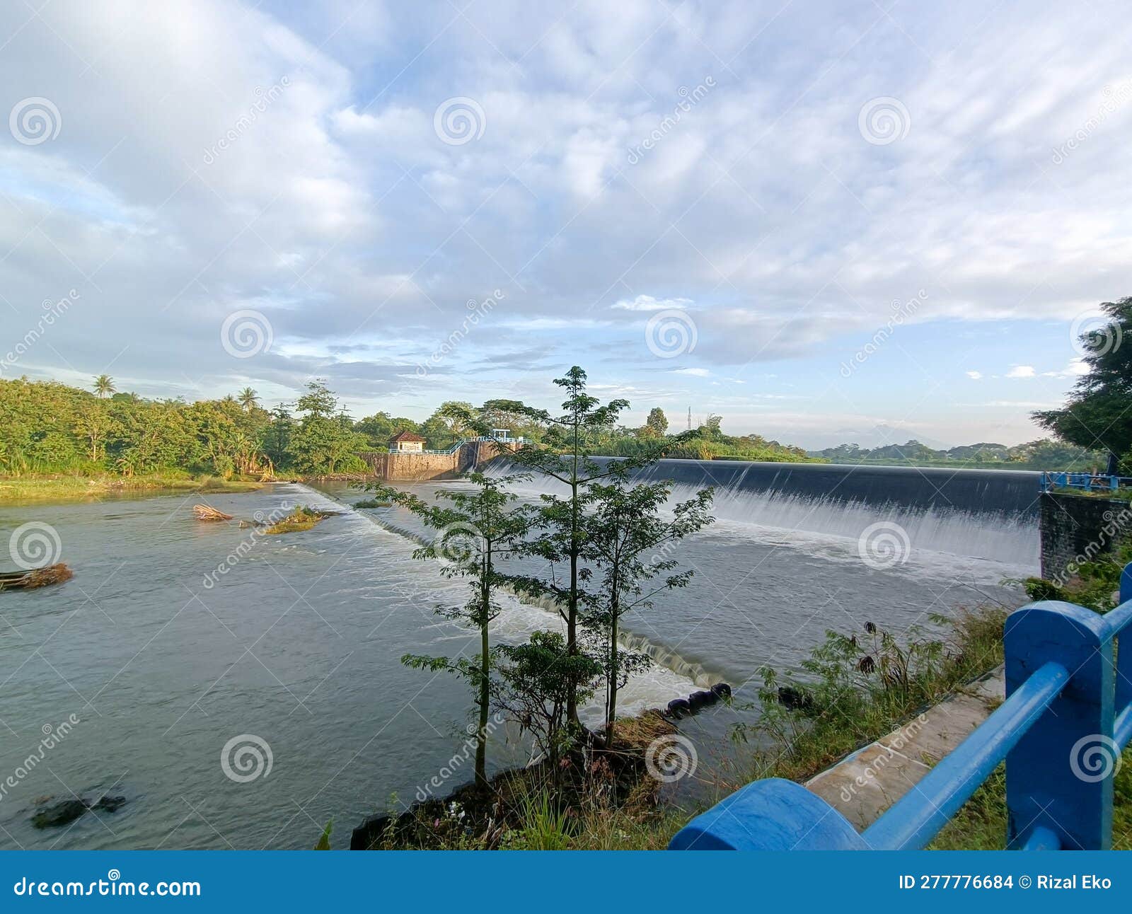 View of the River Dam from the Garden Editorial Stock Image - Image of ...