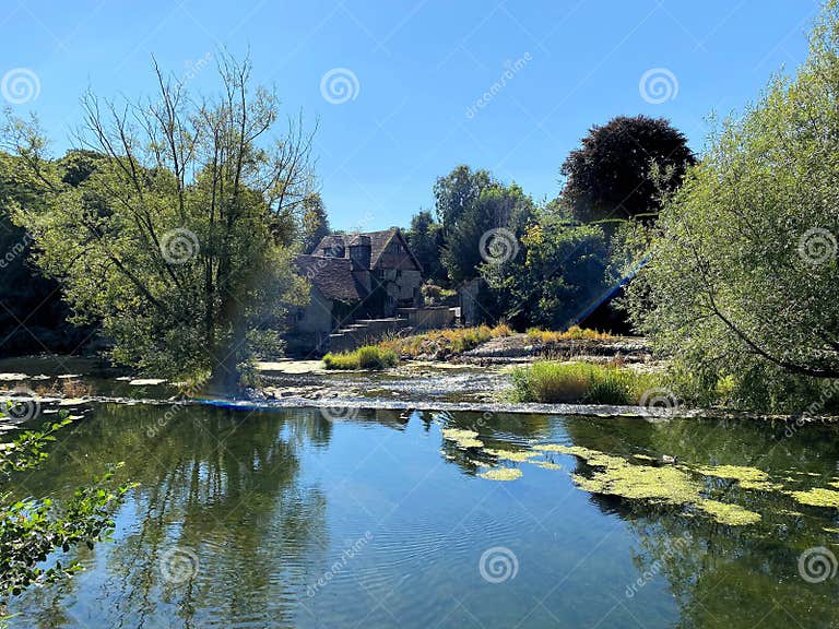 A View of the River Teme in Ludlow Stock Photo - Image of nature, sides ...