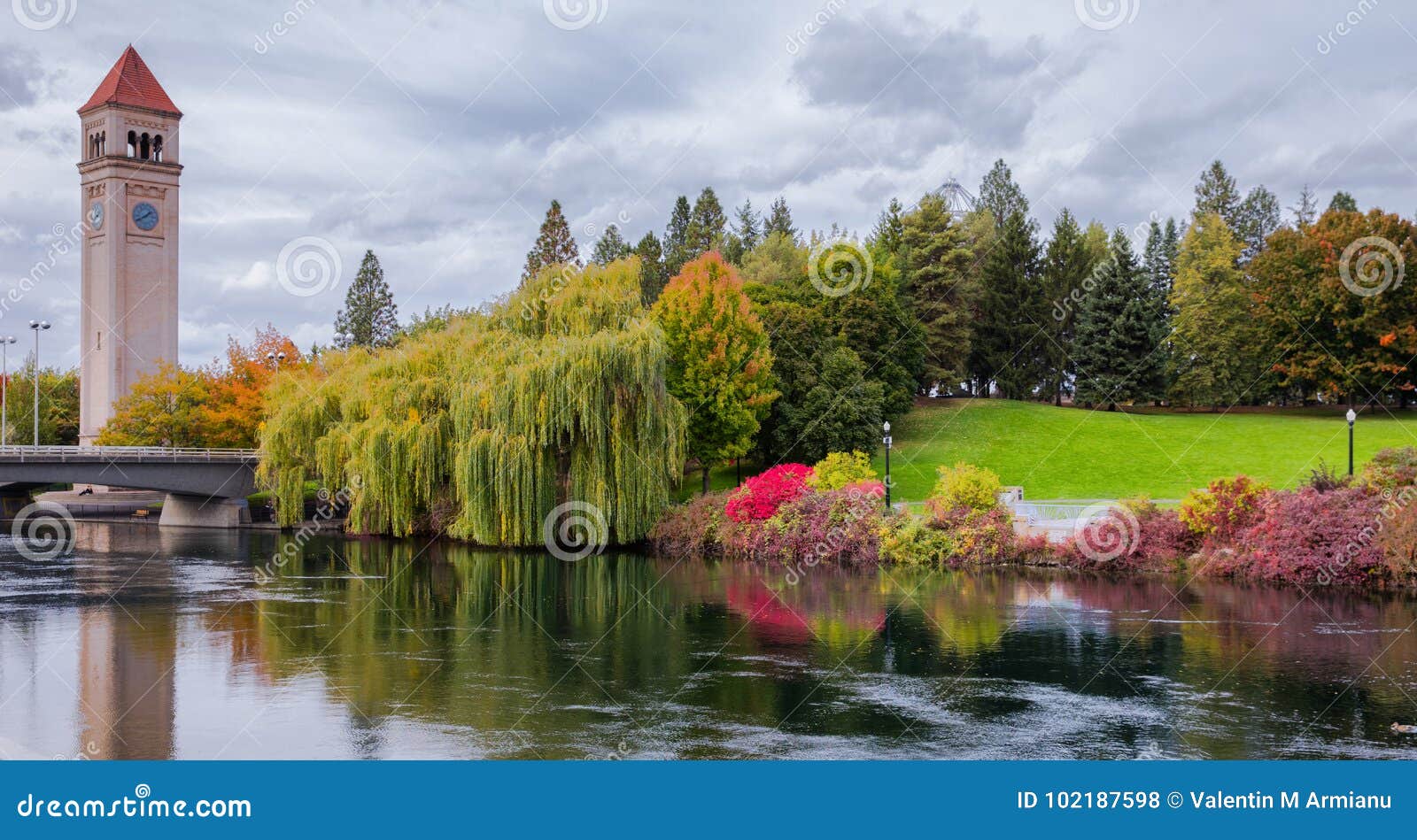 Spokane Riverfront Park stock photo. Image of fall, bridge - 102187598